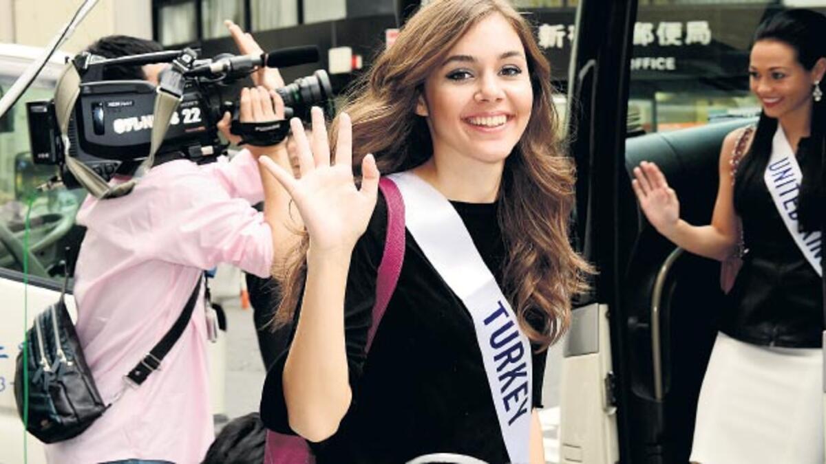 Berfu Yenenler Miss Turkey'de Dereceye Girdiğini Sonradan Öğrendi ...