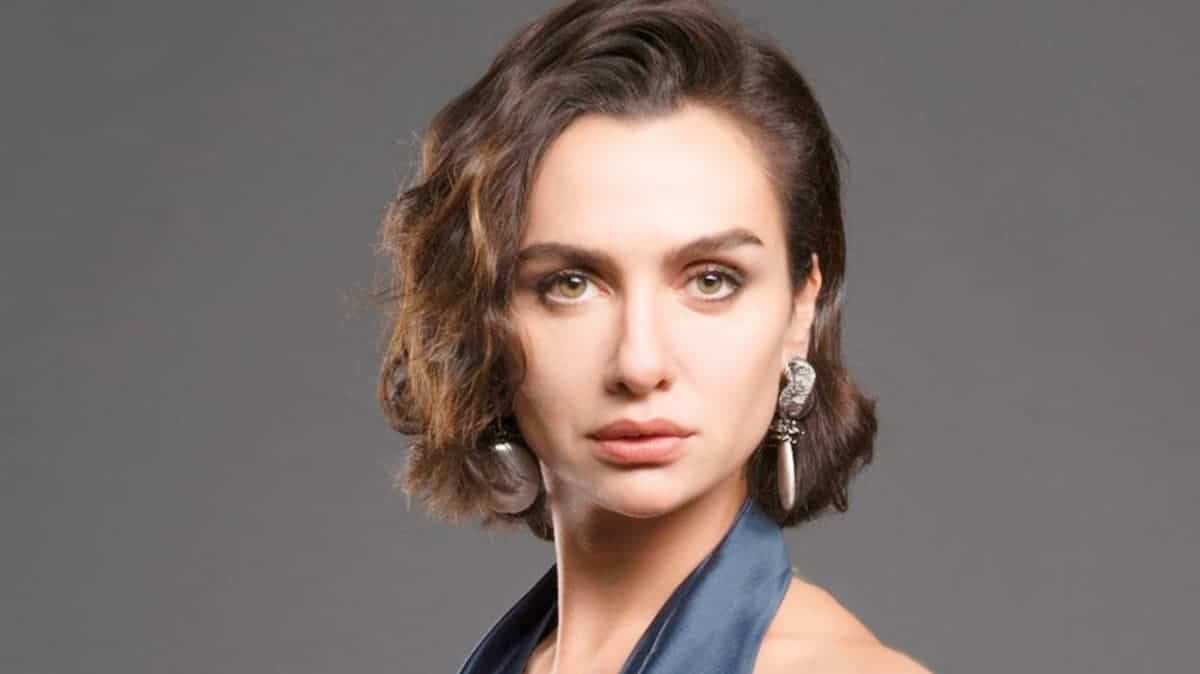 Birce Akalay'ın Miss Turkey'e Katılıp Ardından Oynadığı Diziler ...
