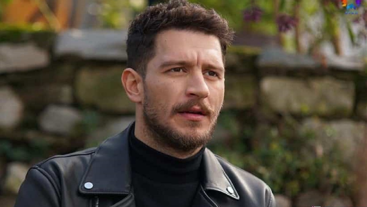 Uraz Kaygılaroğlu İlk Rolüne Seçildiğini Anlayamamış: "En iyi okuyan ...